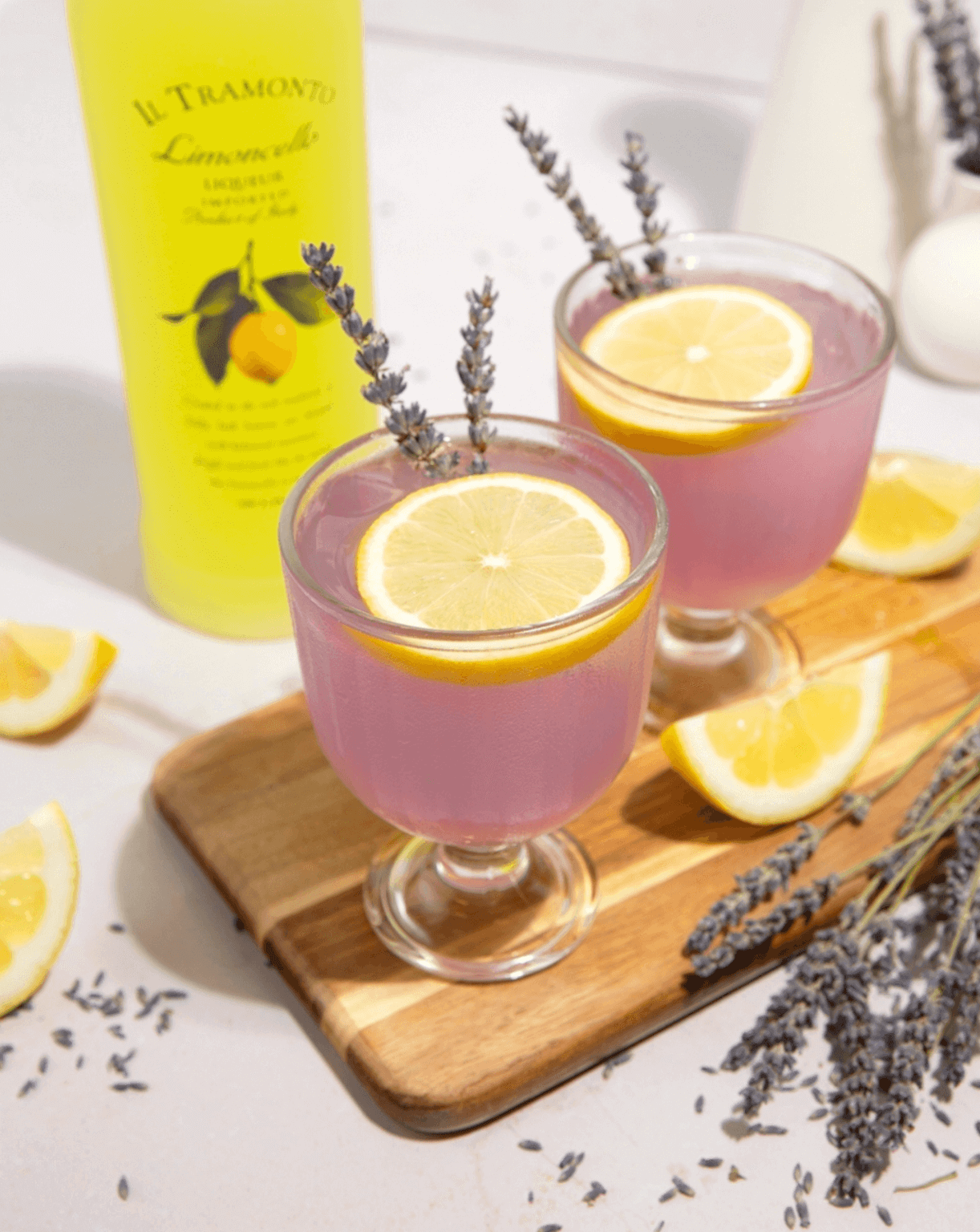 Lavender Limoncello Lemonade - Italian Inspired Limoncello & Amaretto ...